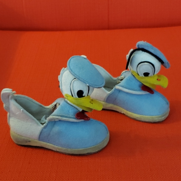 Disney | Shoes | Vintage Disney Donald Duck Trimfoot Slippers | Poshmark